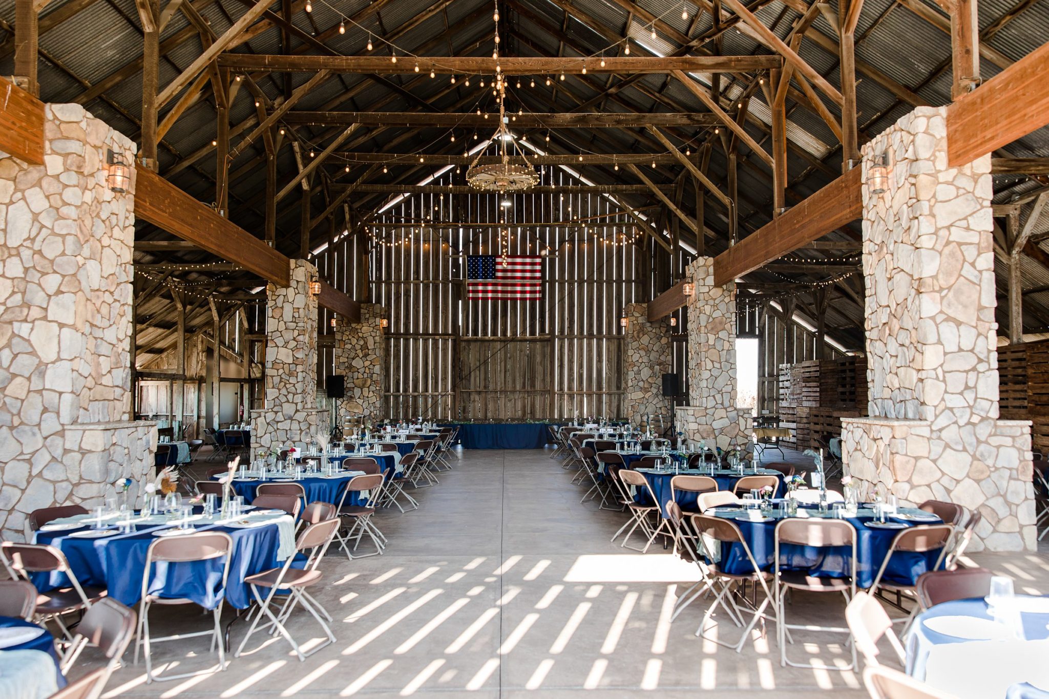 The 1903 Barn | Riverdale, CA | Roy & Janeal | Laura Tavarez